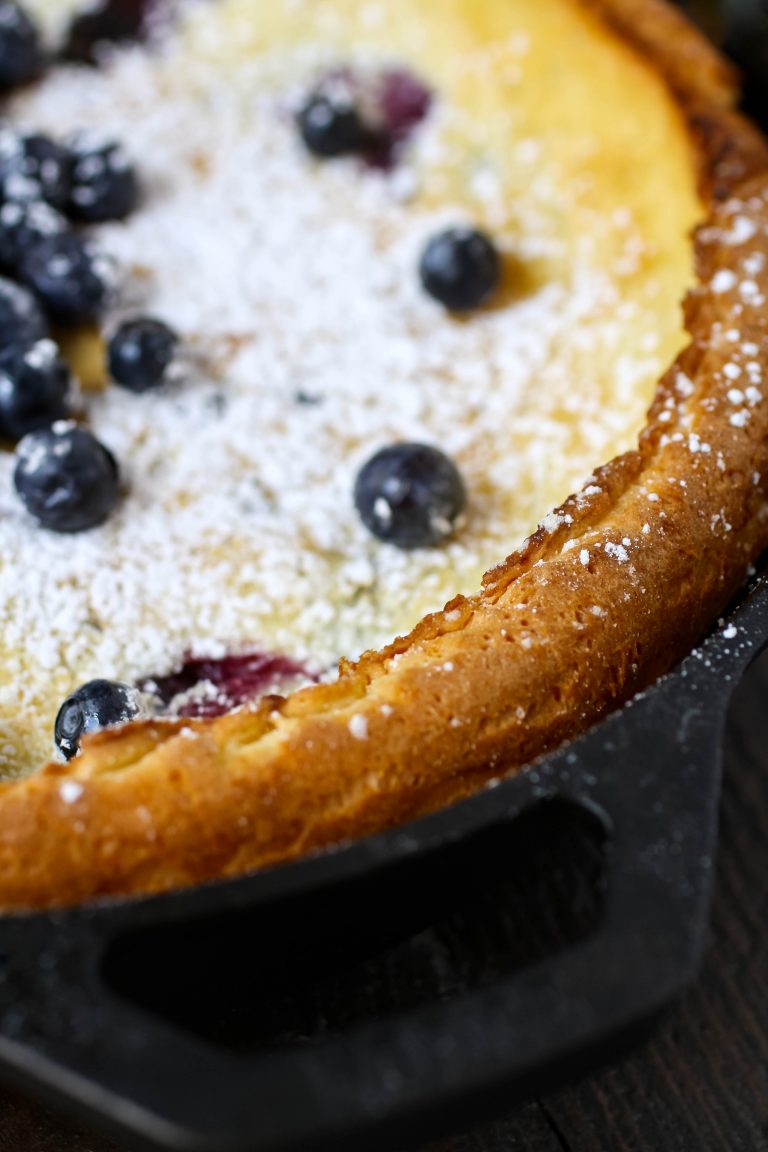 Blueberry Dutch Baby Pancake