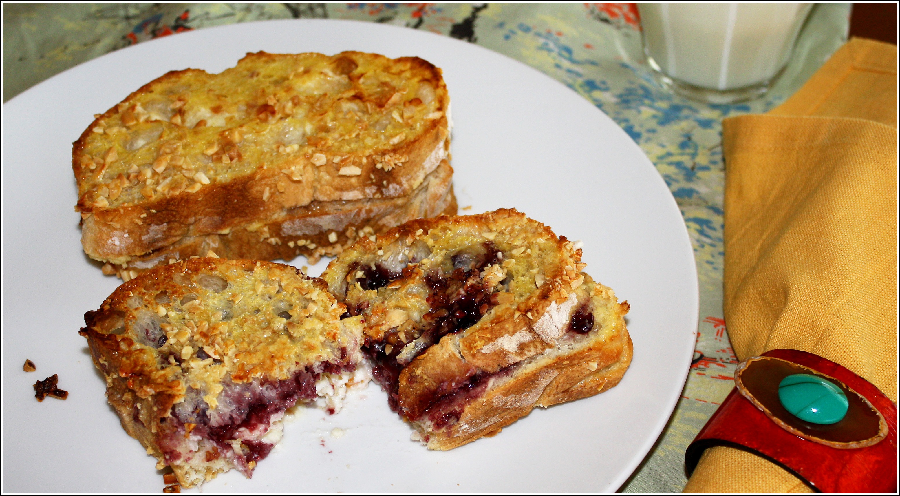 Crunchy French Toast Sandwiches