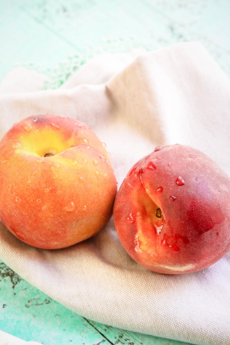 Frozen Peach Bellini Push Pops make a fun and frosty adult treat for ...